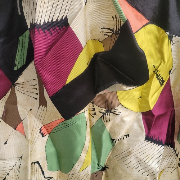 Hoss Homeless | Dresses | Hoss Homeless 475 0 Silk Abstract Front Back ...